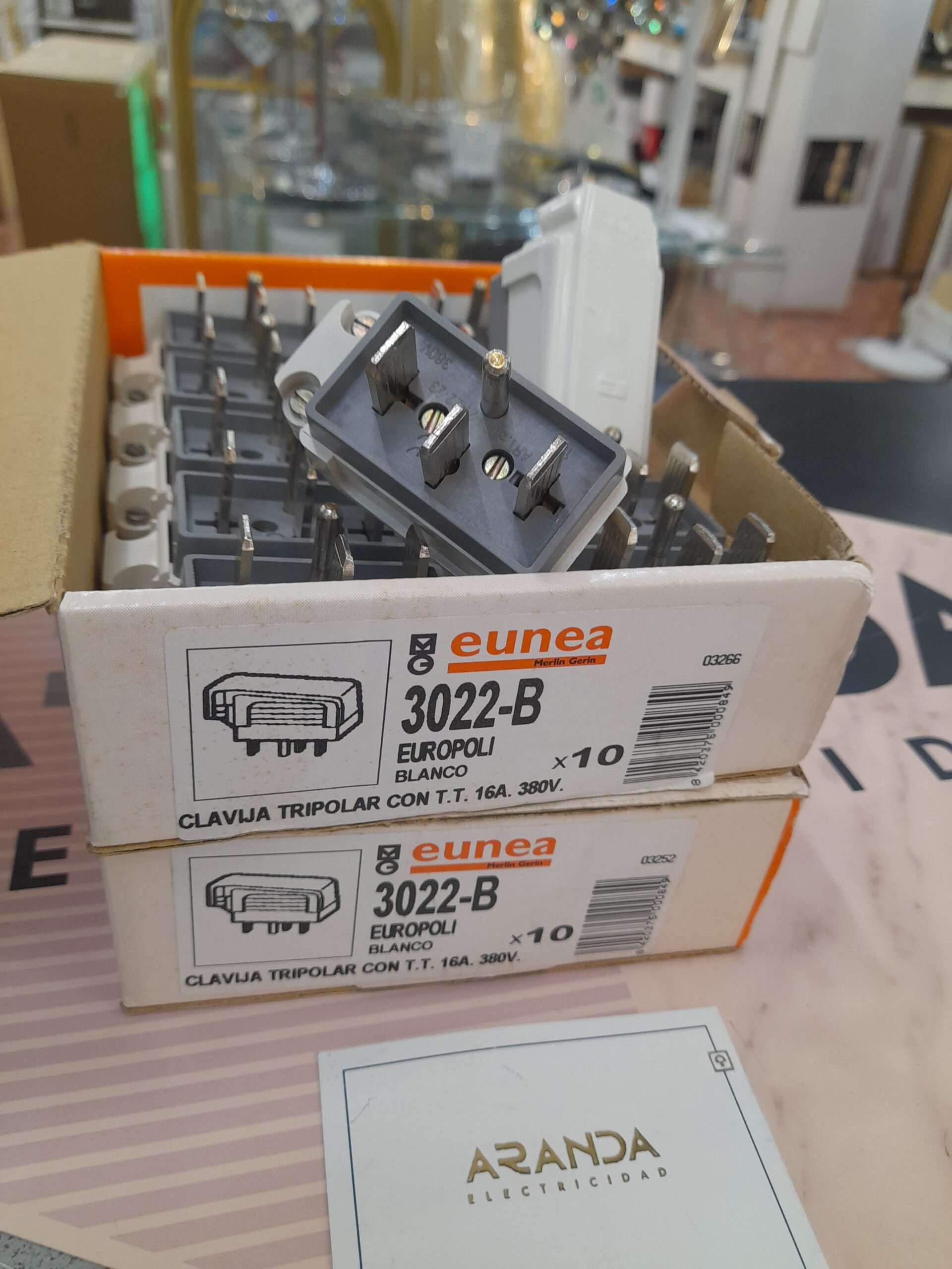 Clavija Eunea 3 sin TT Metropoli Europoli 3020-B Eunea. STOCK ...